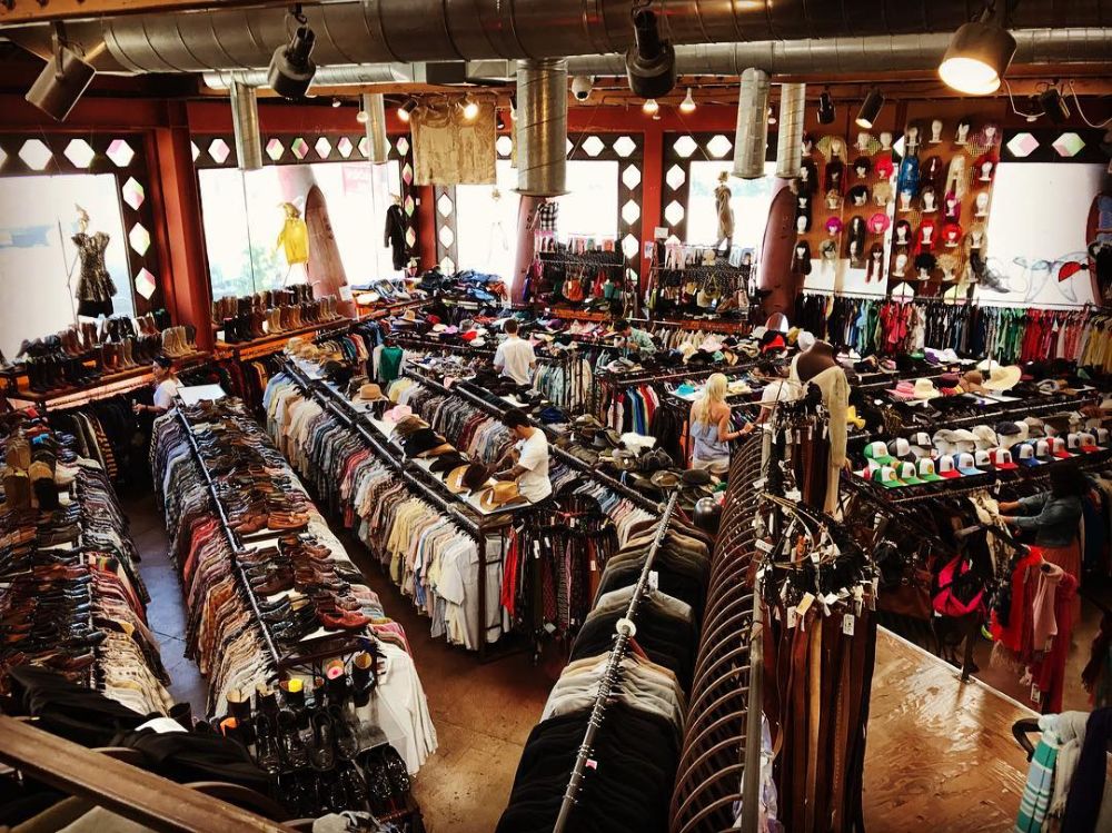 Stop struggling on Vinted: here's how the pros really sell - United Vintage